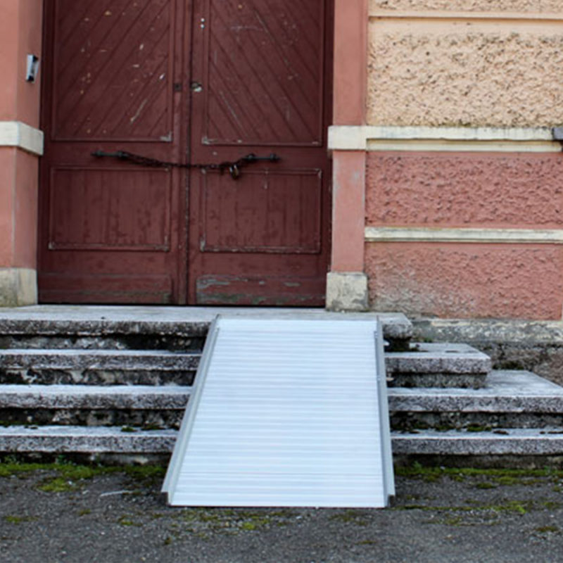 Rampes d'accès mobile pour bâtiments - IT Concept